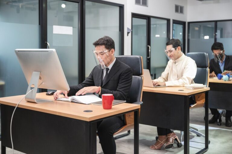 Kenalan dengan Konsep Work From Office (WFO) - Eranyacloud